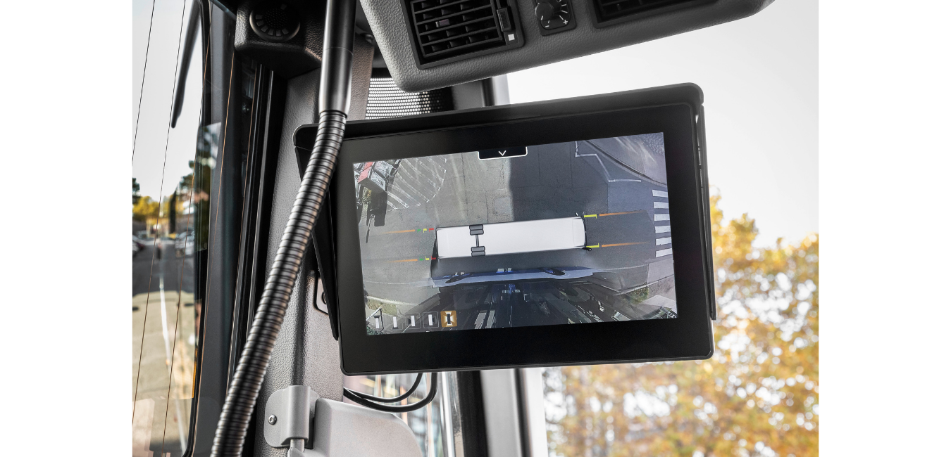 Daimler introduces bird's eye view camera system for bus drivers ...